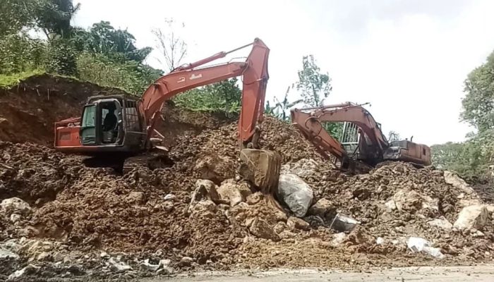 Perlu di Awasi Dari Mana Masuk dan Keluarnya Alat Berat Galian C di ...